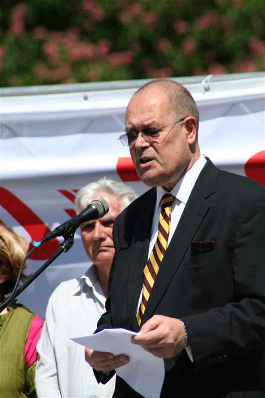 Reportaža: Krug za trg, HHO, prosvjednici i mediji - Portal Hrvatskoga ...